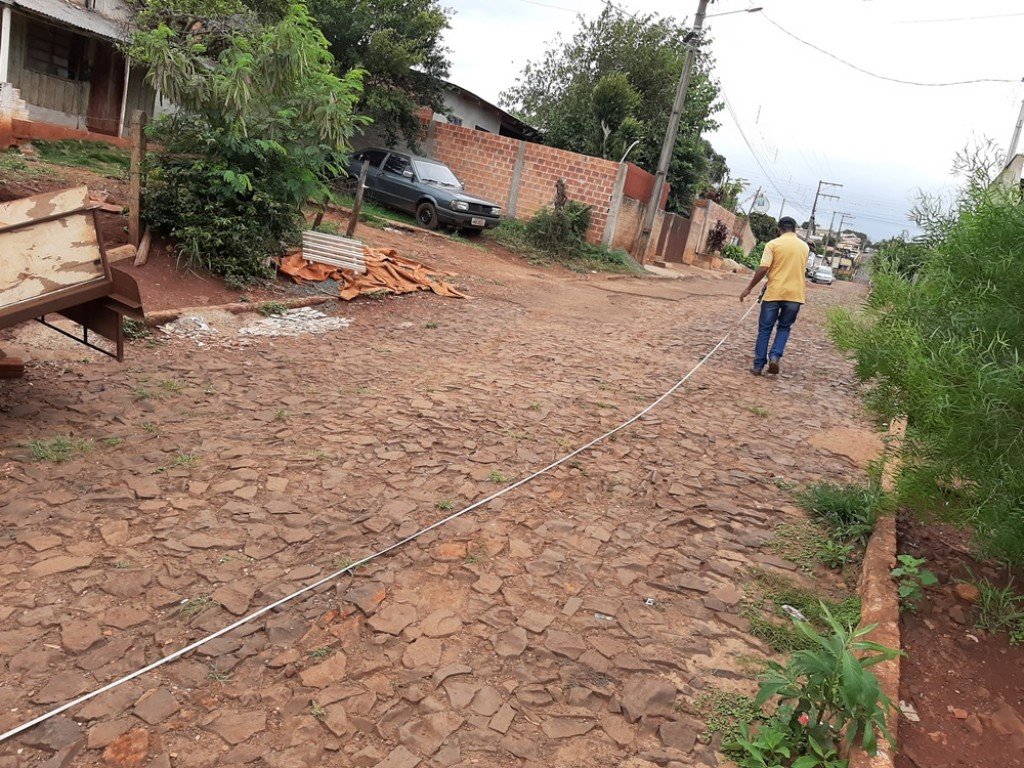 PREFEITURA REALIZA MEDIÇÃO DE RUAS PARA PAVIMENTAÇÃO EM PAVER NO BAIRRO ...