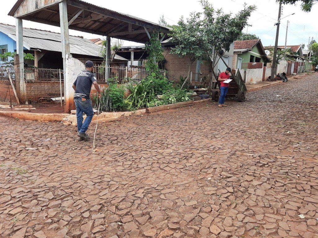 PREFEITURA REALIZA MEDIÇÃO DE RUAS PARA PAVIMENTAÇÃO EM PAVER NO BAIRRO ...