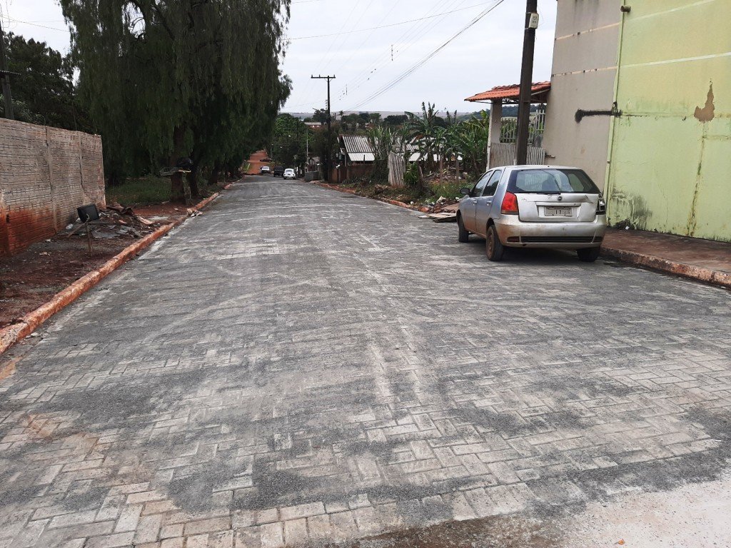 Fotos PAVIMENTAÇÃO EM PAVER - RUA ELOY DE MELLO GUIDES Prefeitura ...